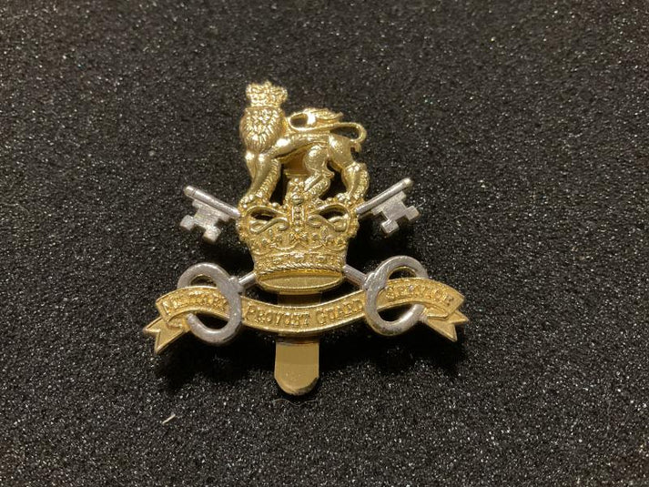 Military Provost Guard Service cap badge – Gradia Militaria
