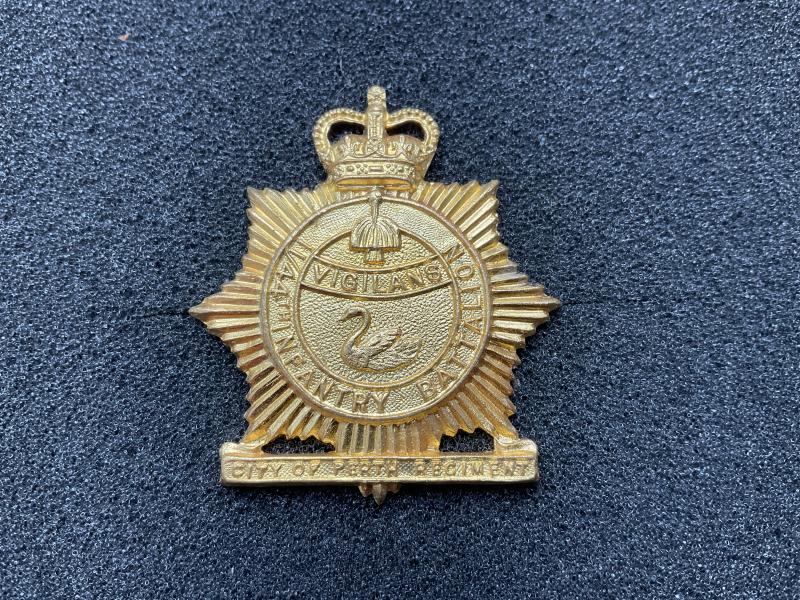 Australian 11th/44th Inf Batt, City of Perth Regt hat badge – Gradia ...