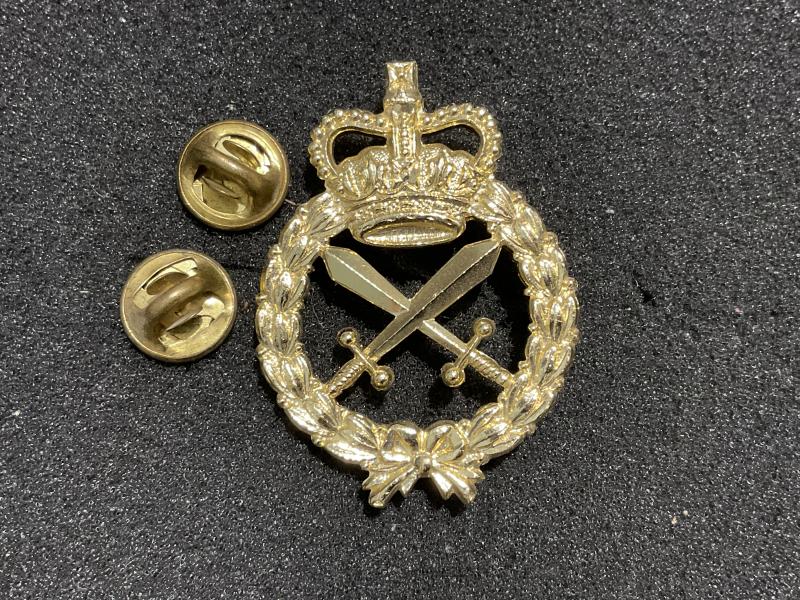 Anodised Australian Army Provost cap badge – Gradia Militaria