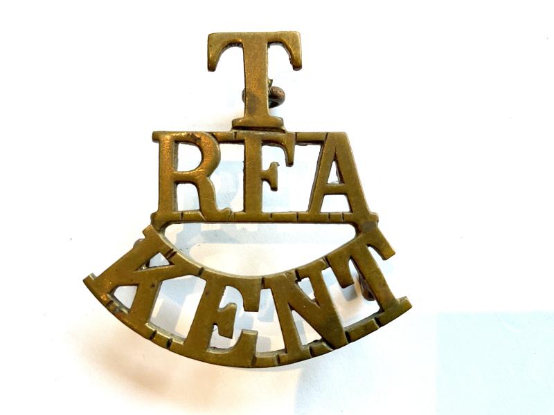 WW1 T /RFA /KENT brass other ranks shoulder title – Gradia Militaria